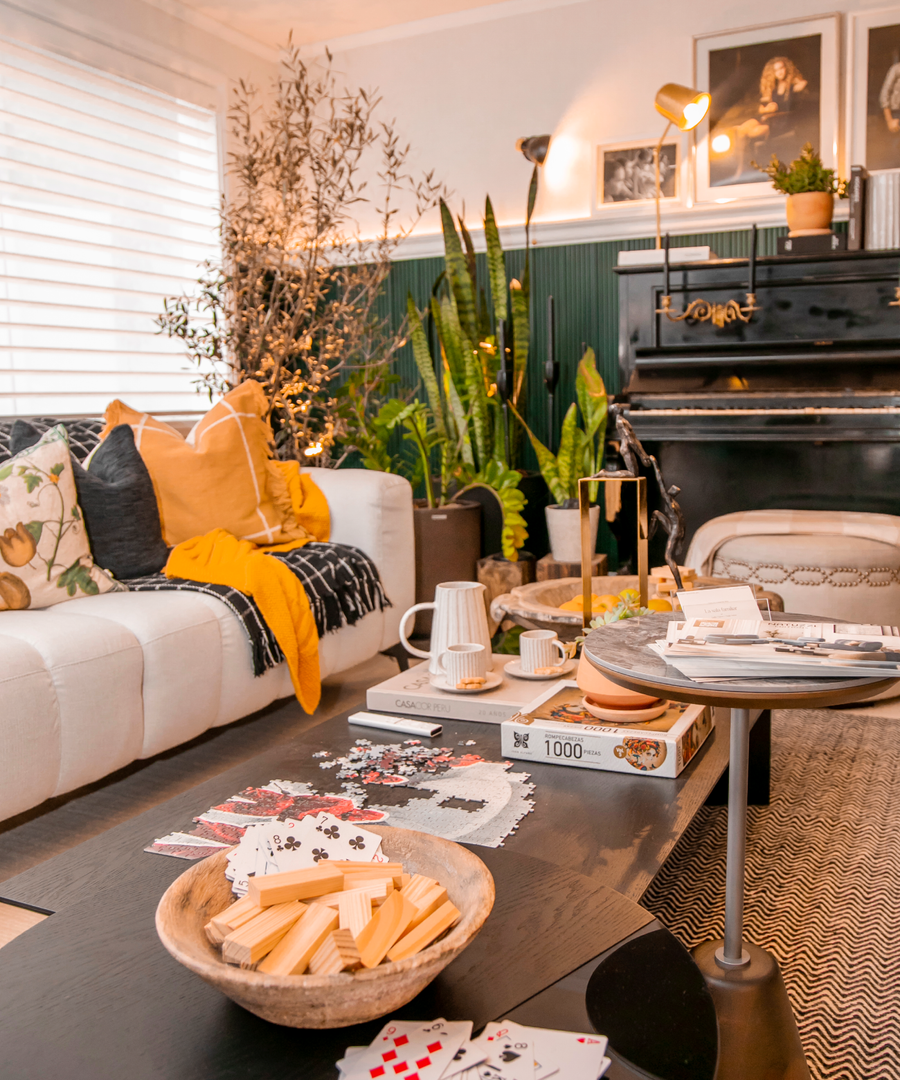 About – Decostudio